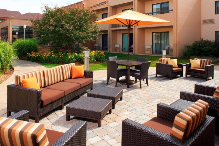 Courtyard By Marriott Rockford - Rockford, IL