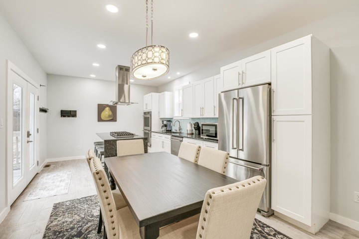 Bright & Modern Home: 2 Mi To Presque Isle Airport - Maine