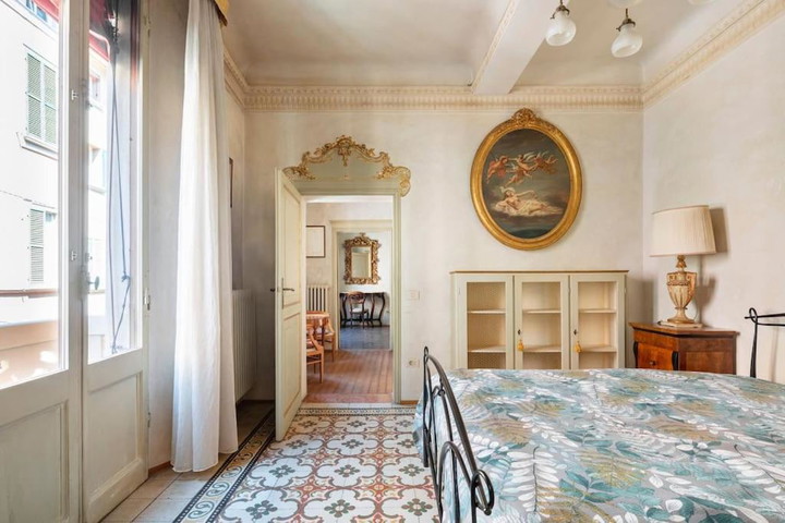 Central Elegant Apartment - Liberty House - Bologna