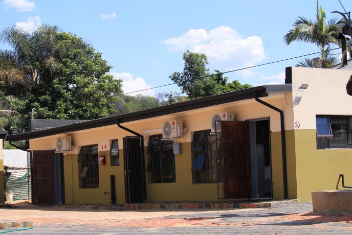 Queens Crown Guest House - Pretoria, South Africa