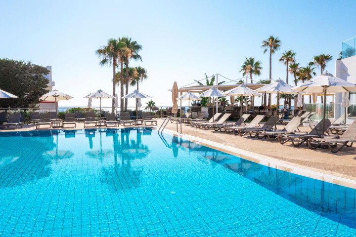 Leonardo Crystal Cove Hotel & Spa – Adults Only - Famagusta