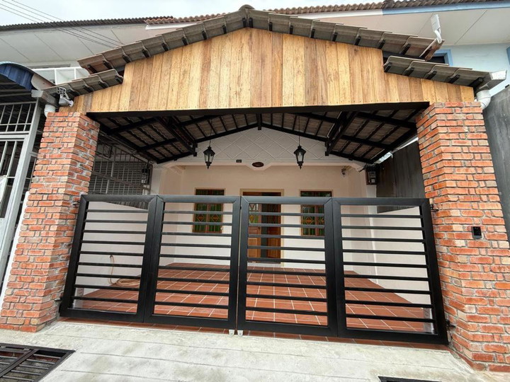 Anyu Stay - Batu Ferringhi