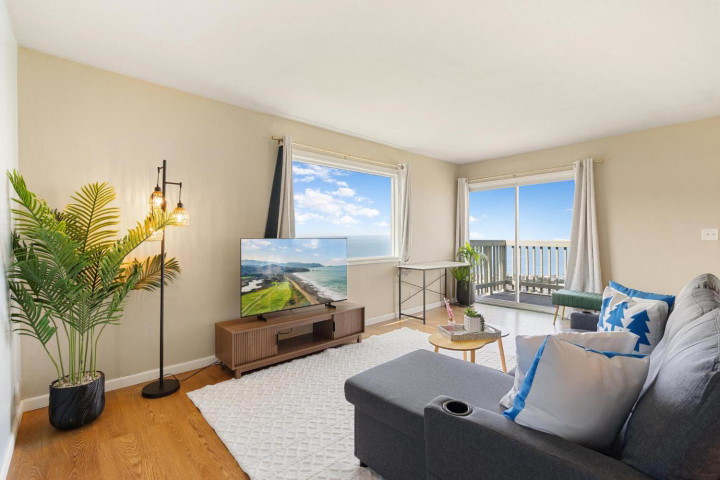 Oceanview 2br 1bath Retreat Balcony And Sunset Views - Pacífica, CA