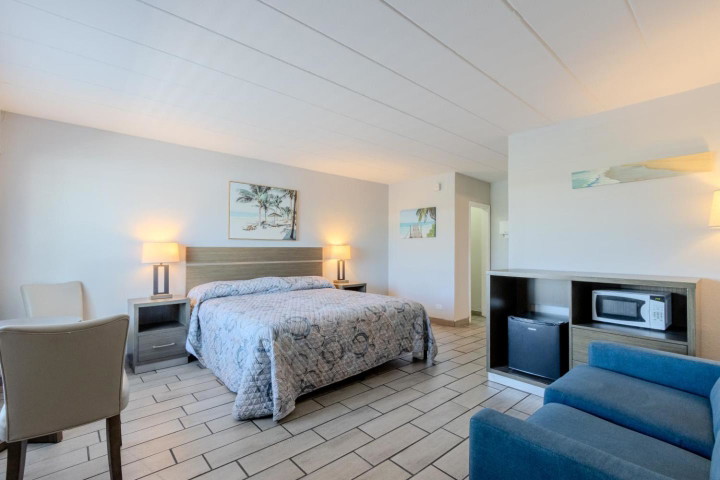 Shark Reef Resort Motel & Cottages - Aransas Pass, TX