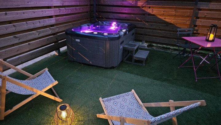 Maison Avec Spa Près D'epinal - Voie Bleue à 200 M - Épinal