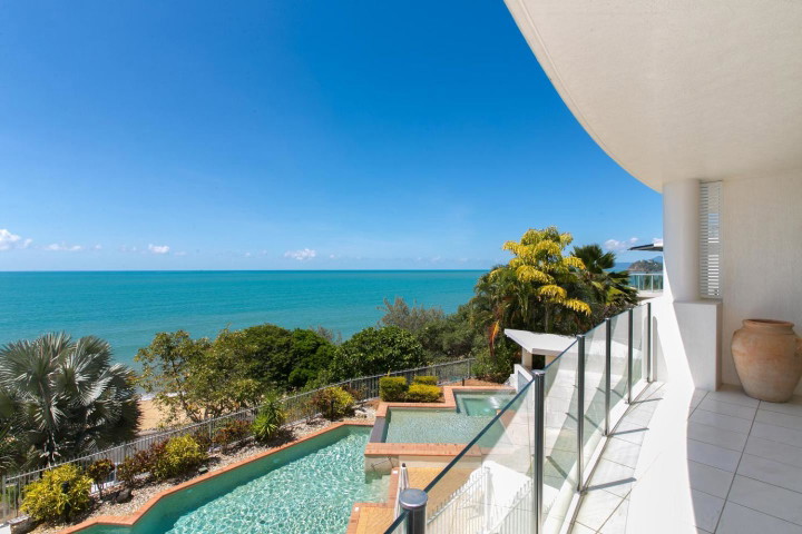 Bellevue At Trinity Beach - Cairns