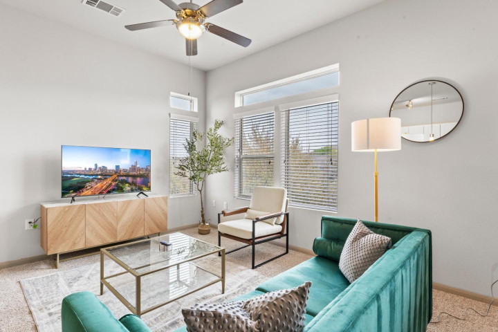 Spacious 2br King Bed Suites Close To Downtown And Airport - Austin