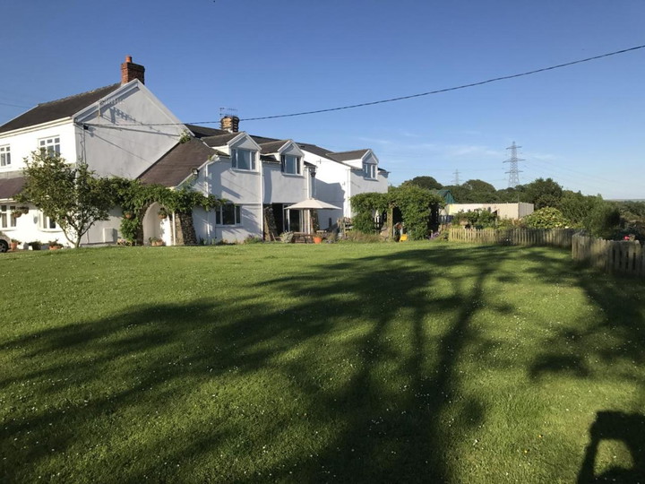 Brynawel Farm B&b - Llanelli