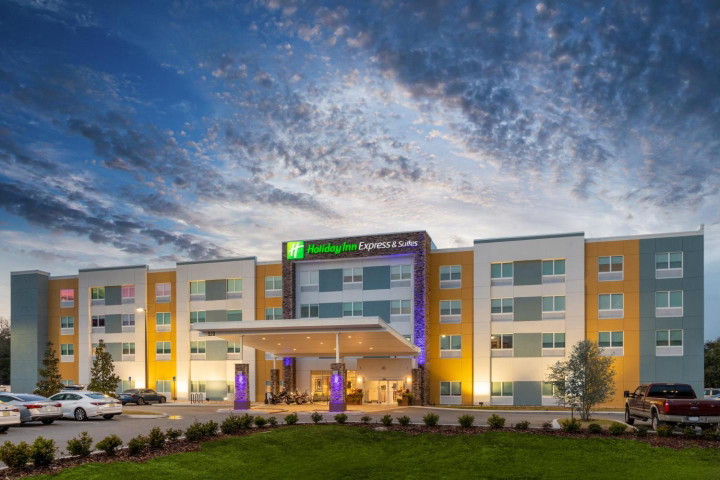 Holiday Inn Express & Suites - Wildwood - The Villages By Ihg - The Villages, FL