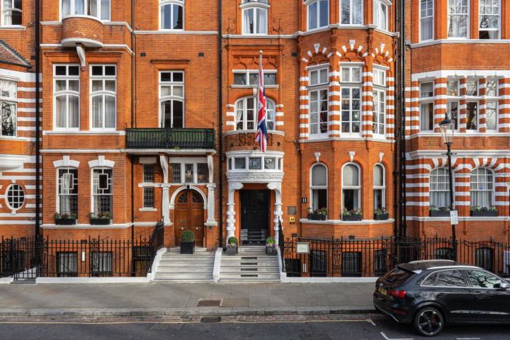 11 Cadogan Gardens And The Apartments - Marylebone