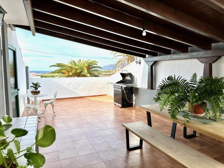 Alcalá Retreat: Ocean View & Modern Comfort - Tenerife