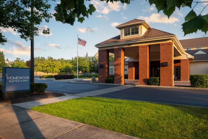 Homewood Suites Medford - Medford, OR