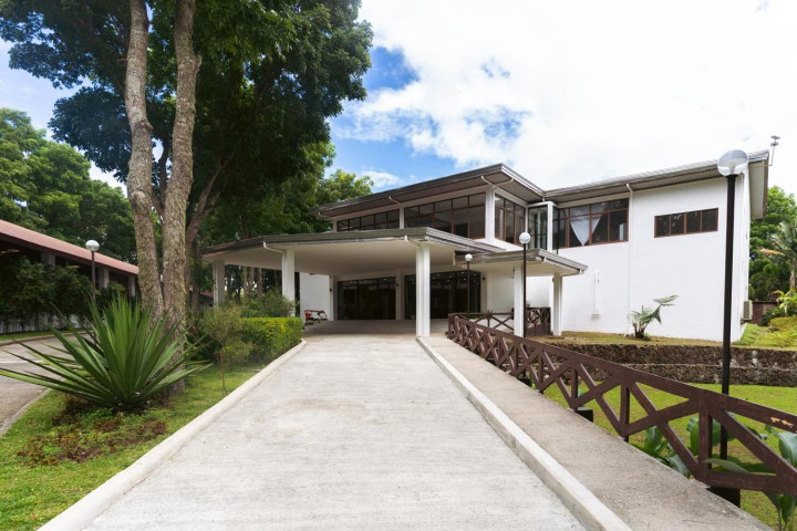 The Glens Tagaytay - Amadeo