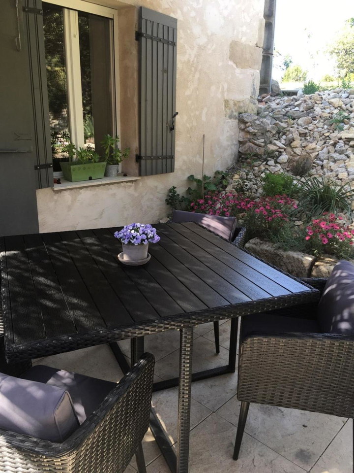 Juste Derrière Chez Nous - Avignon