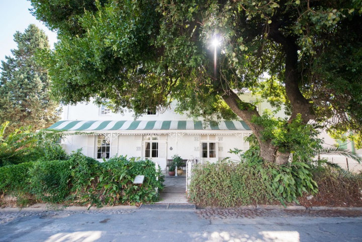 Classic Lodge - Cape Dutch Quarters - Tulbagh
