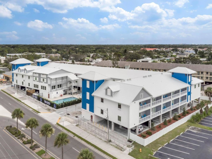 The J Hotel Dunedin Clearwater, An Ascend Collection Hotel - Palm Harbor, FL