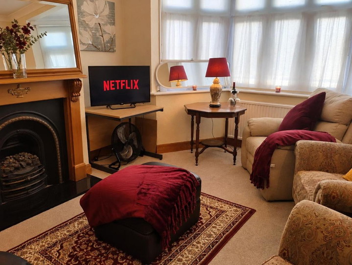 New! 4 Bedroom Home With 2 Bathrooms In Wimbledon - Kingston upon Thames