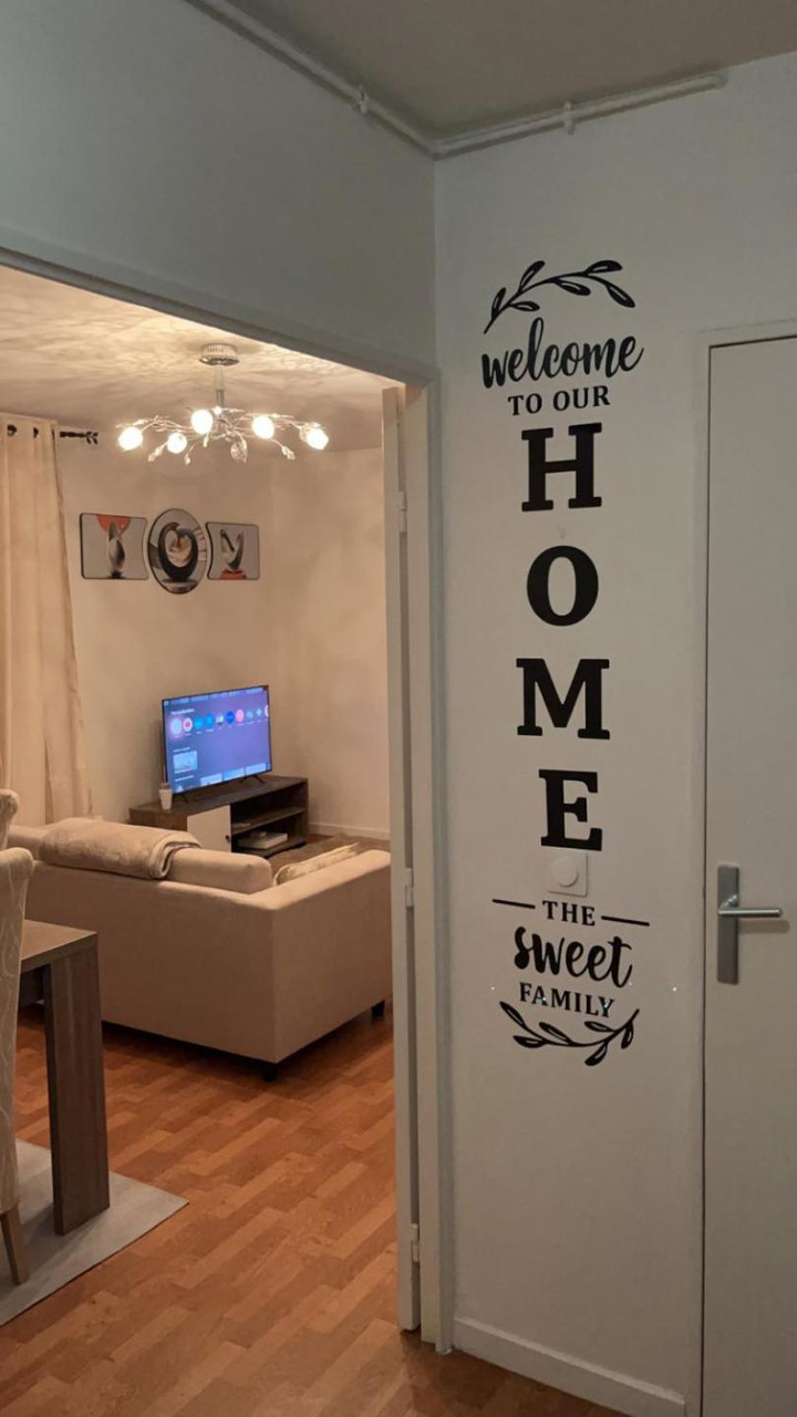 Grand Appartement 71 M2 Avec Parking Privé Gratuit Proche Paris - Sèvres