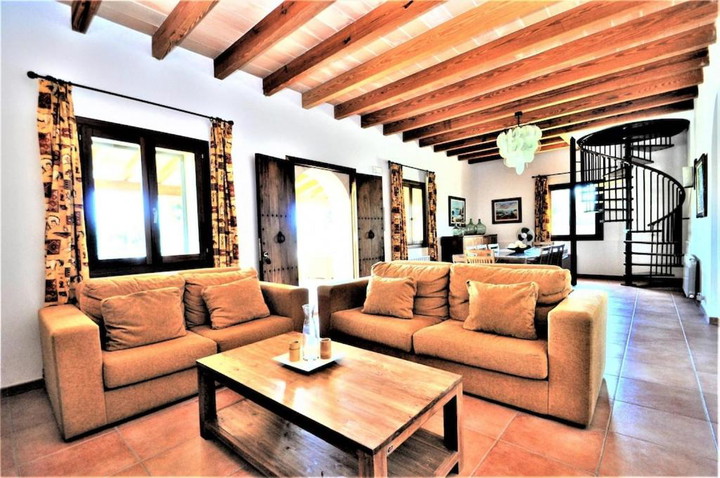 Cas Borrassos- Finca Con Piscina Privada Y Vistas Despejadas - Baléares