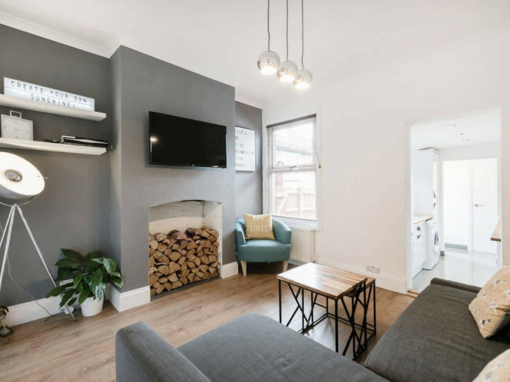 Cambridge House - Modern 2 Bedroom House, Close To Luton Airport & Town Centre - Luton
