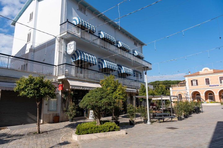Hotel Centrale - Pineto