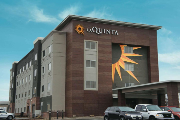 La Quinta By Wyndham Wichita Airport - Wichita, KS