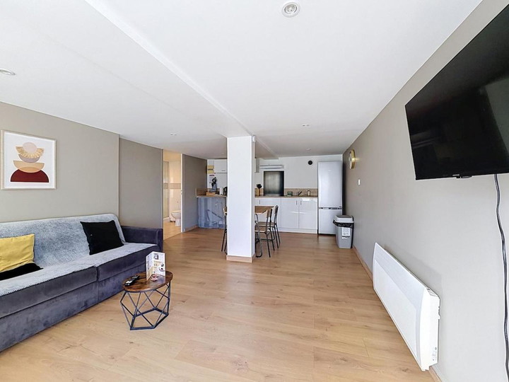 2 Apparts Au Rdc 12 Pers 4 Chambres - Lac d'Aydat