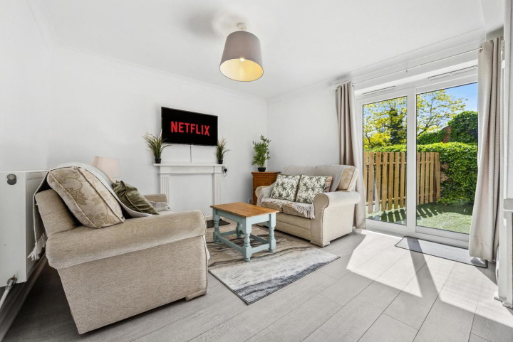 2br Leamington Spa, By Clarendon Stays, Free Parking, Wifi, Smart Tv! - Royal Leamington Spa