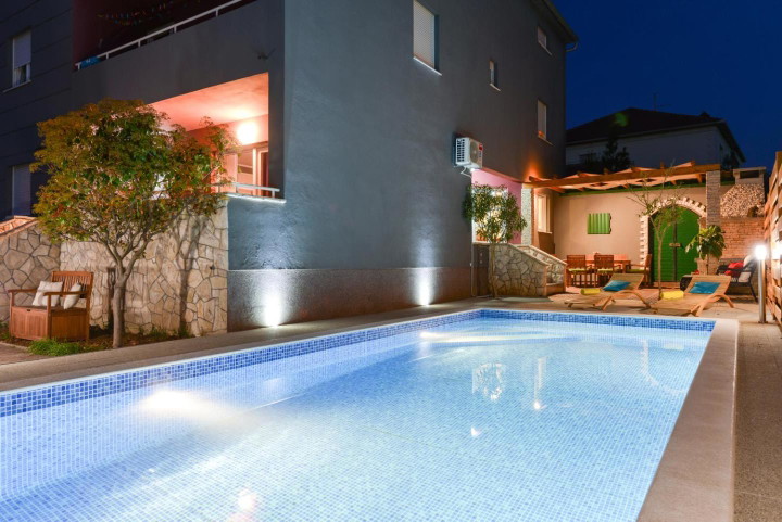Villa ŠIma- Luxury Apartment With Private Pool - Zadar