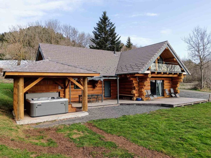 Wood Log Chalet - Haute-Loire