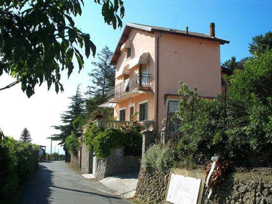 La Tana Del Tasso Ventimiglia - Bordighera