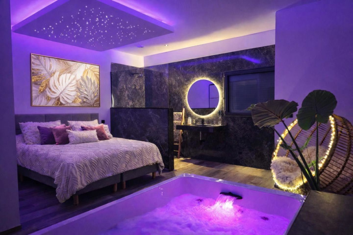 Suite Neuve Piscine Privée Spa Les Charmettes - カシス