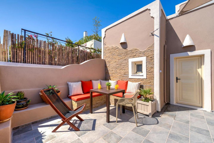Micasa - Santorini