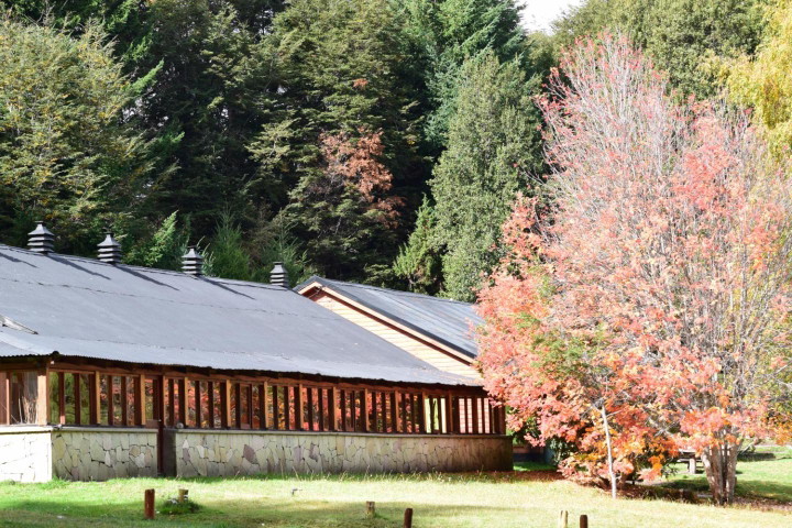 Camping Cullumche- Universidad Nacional De Cuyo - Neuquén