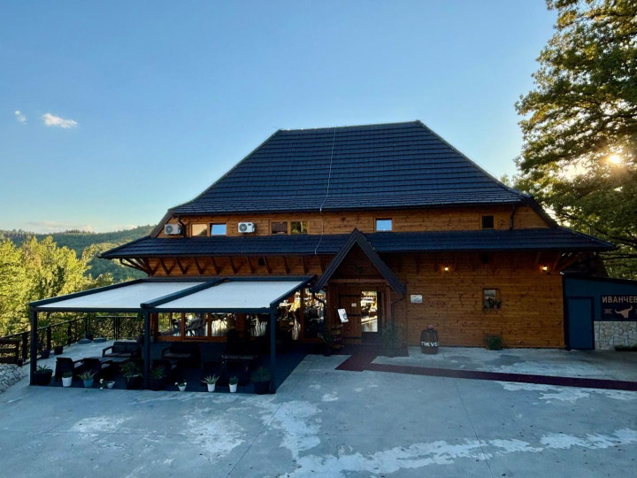 Hotel & Restaurant Panorama - Kosovo