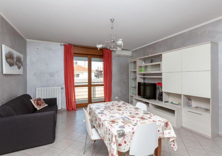Comfy Cozy Apartment Close To Metro - Turim