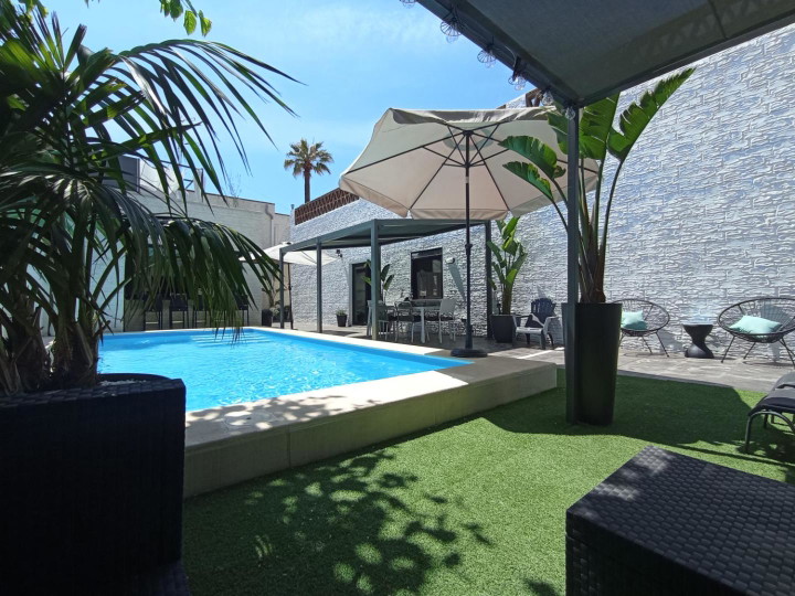 Edard's Great House - Castelldefels