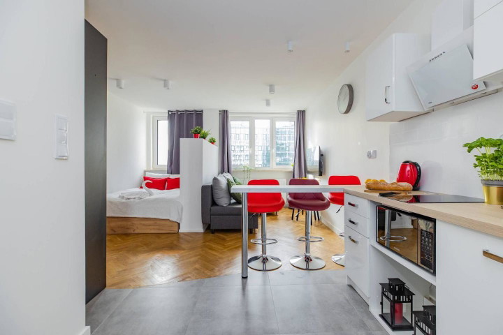 Shortstaypoland ŚLiska (B111) - Varsovia