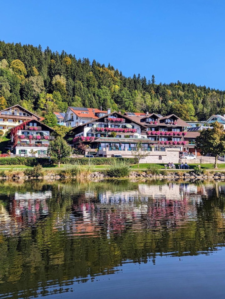 Seehotel Hartung & Ferienappartements - Rieden am Forggensee