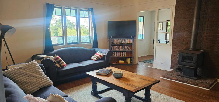 Main St Heritage Charm & Walk To Restaurants - Tamborine Mountain