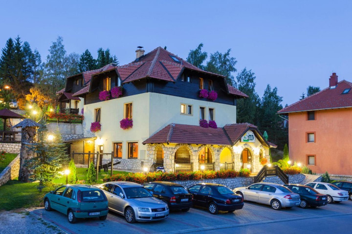 Guest House Vila Bajka - Serbia