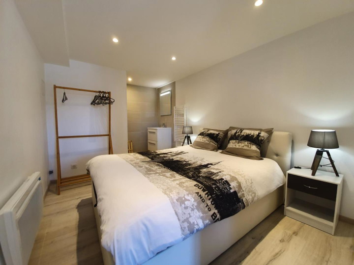 Appartement T2 Proche Gare Et Centre Bourgoin - L'Isle-d'Abeau