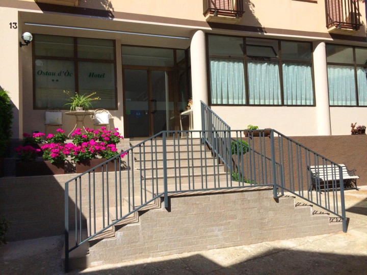 Hotel Ostau D'òc - Bossòst