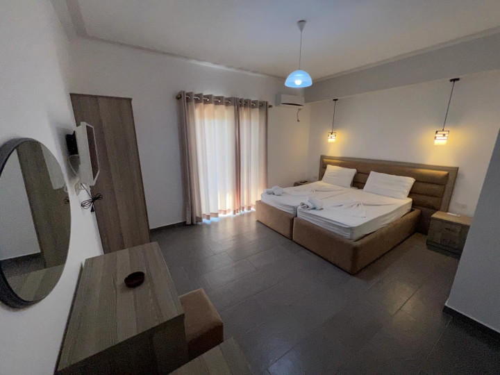 Hotel Irini - Ksamil
