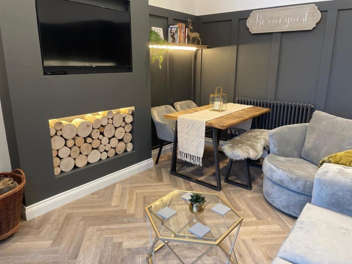 Cedar Lodge - Bury
