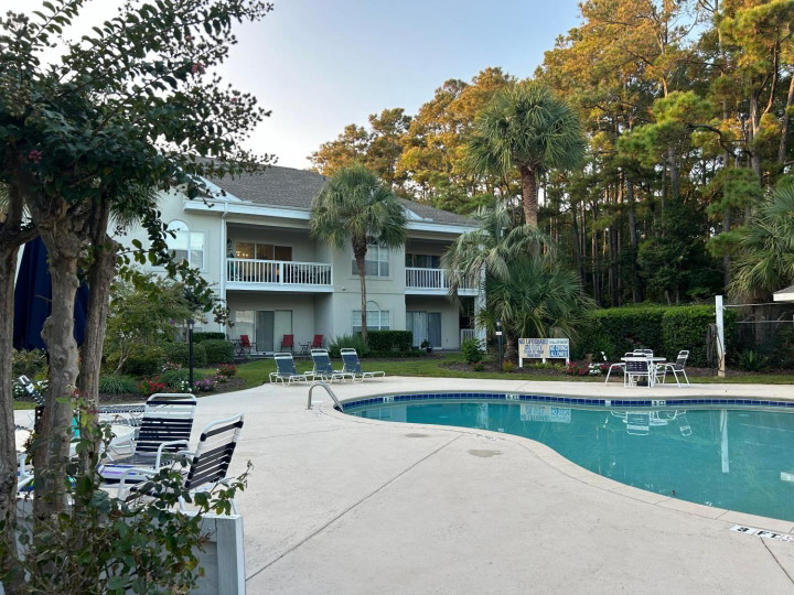 Private Beach, Amazing Pool, Tanger Outlet - South Carolina