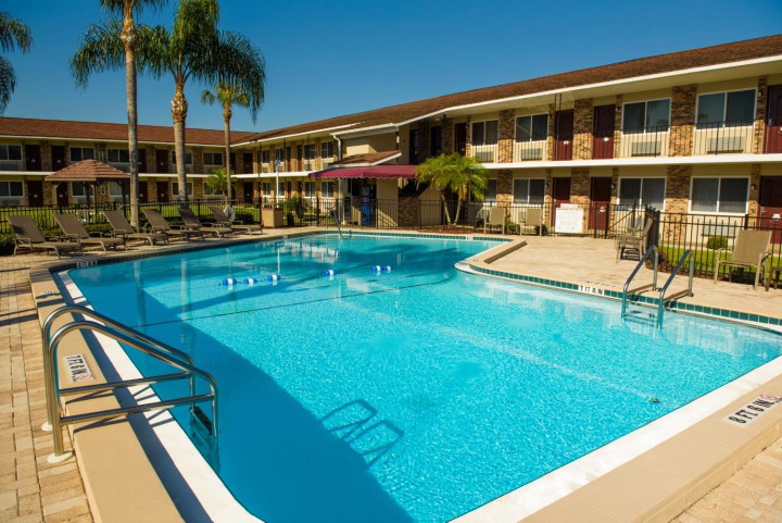 Roadstar Hotel Zephyrhills - San Antonio, FL