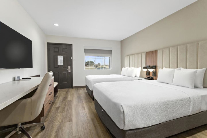 Baymont By Wyndham Beaumont - Beaumont, TX