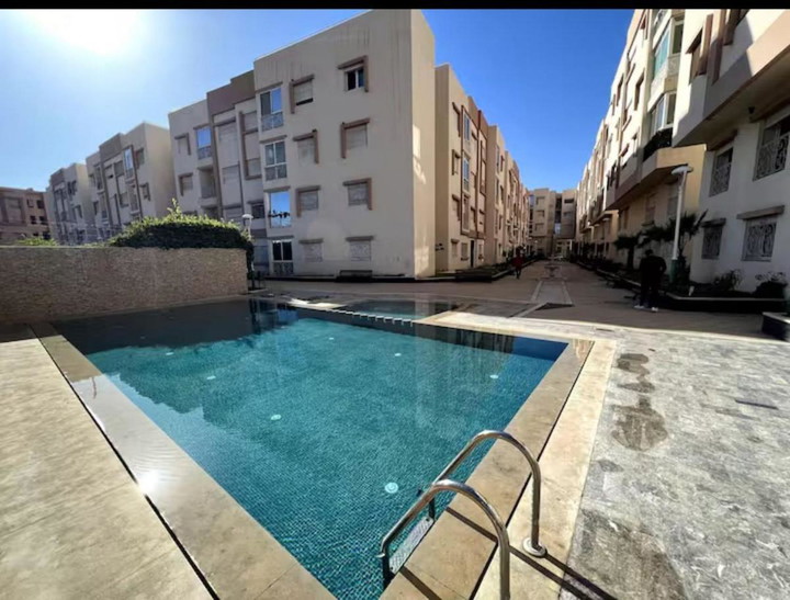 Appartement Neuf & Moderne Avec Clim, Piscine & Balcon,proche Jemaa El-fna & Guéliz - Marrakesh