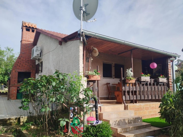 Holiday House - Banjole